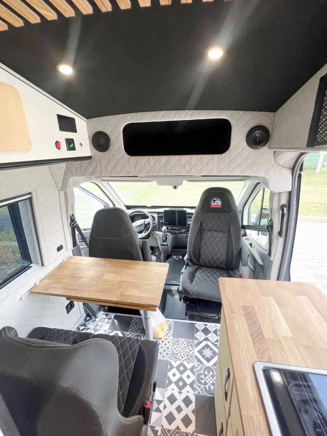 FORD TRANSIT L4H2 2024 - Marlo-Camp - Profesjonalna budowa kamperów